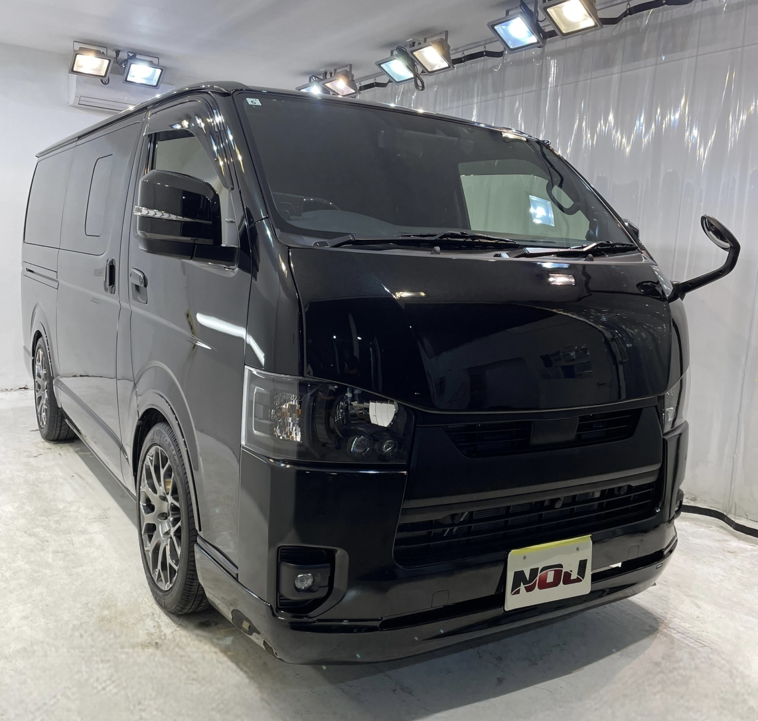 TOYOTA HIACE NOJセラミックコーティング3層VER施工させていただきました！ – ガラスコーティング専門店NOJ東淀川店のブログ